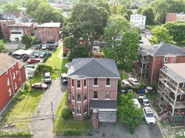 house with 8 bedroom, Hartford CT ES103187982