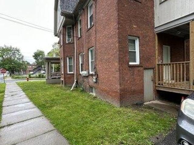 house with 8 bedroom, Hartford CT ES104151610