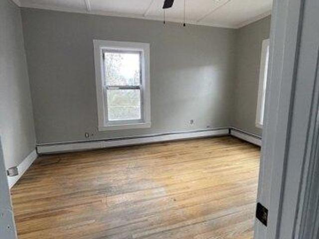 house with 8 bedroom, Haverhill MA ES104791597