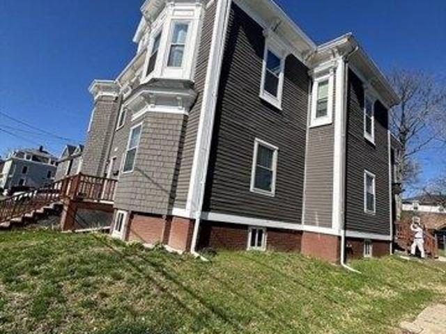 house with 8 bedroom, Haverhill MA ES105080041