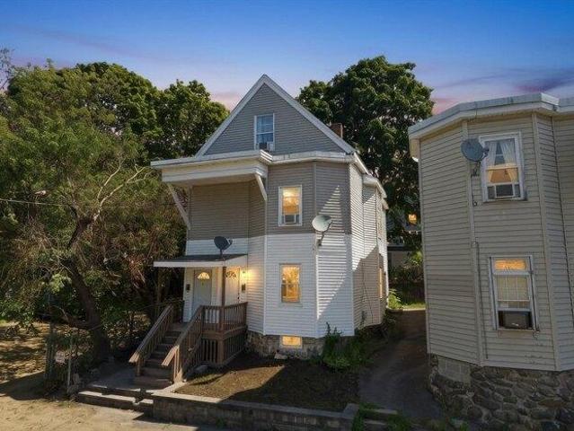 house with 8 bedroom, Haverhill MA ES105093667