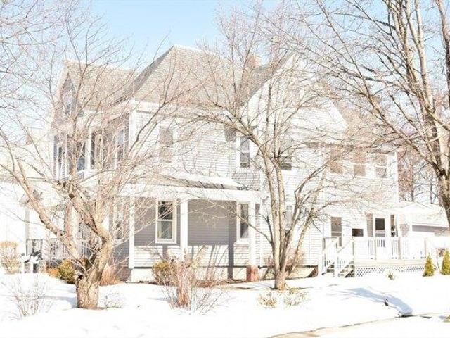house with 8 bedroom, Holyoke MA DS102409827