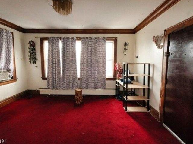 house with 8 bedroom, Irvington NJ ES105124965