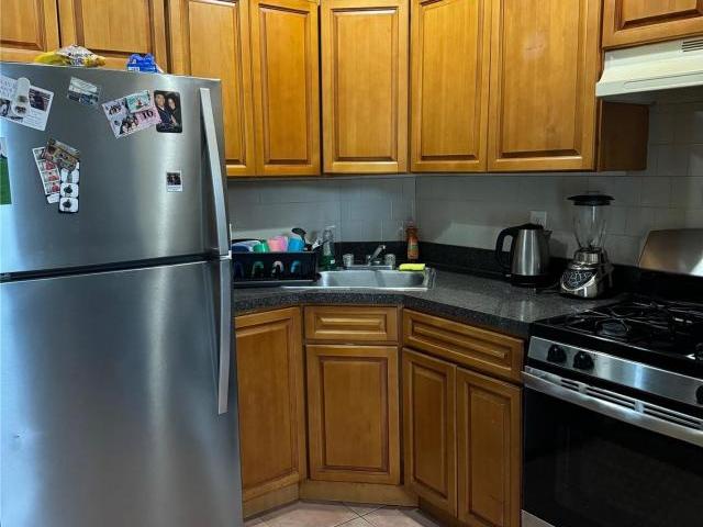 house with 8 bedroom, Jamaica NY ES72692034