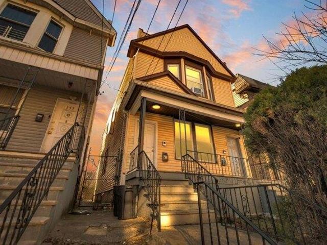 house with 8 bedroom, Jersey City NJ DS101896765