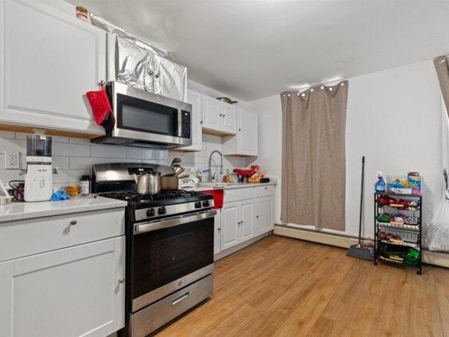 house with 8 bedroom, Jersey City NJ DS102257003