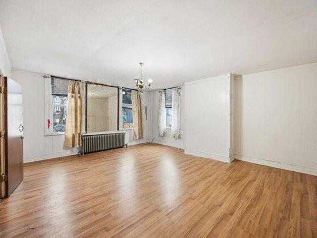 house with 8 bedroom, Jersey City NJ DS102726585