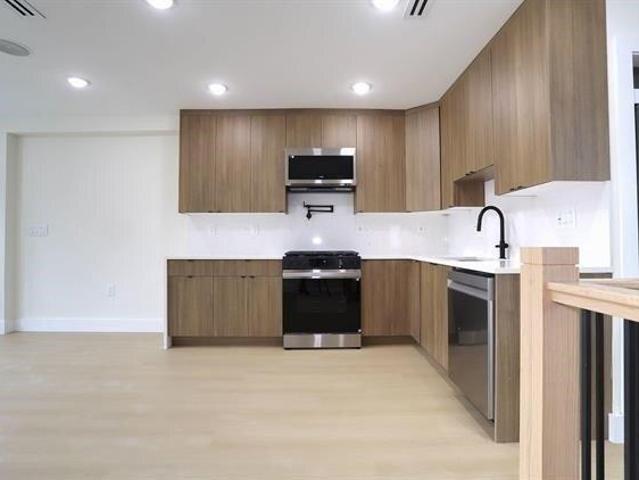 house with 8 bedroom, Jersey City NJ DS103664894