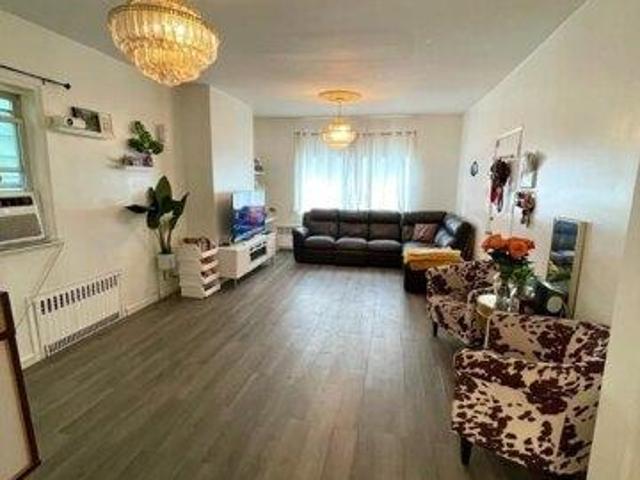 house with 8 bedroom, Jersey City NJ DS104376442