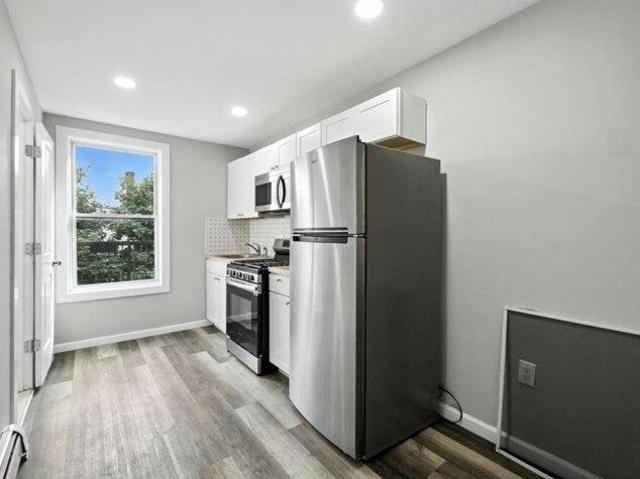 house with 8 bedroom, Jersey City NJ ES104409564