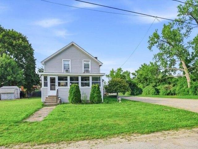 house with 8 bedroom, Keene NH ES104832959