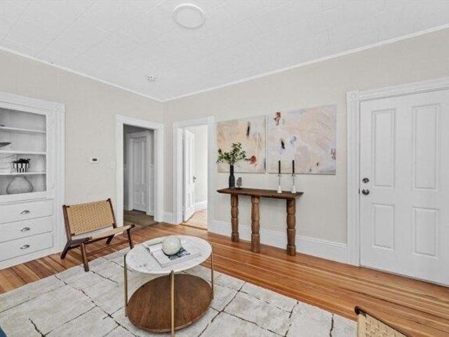 house with 8 bedroom, Lawrence MA ES105173558