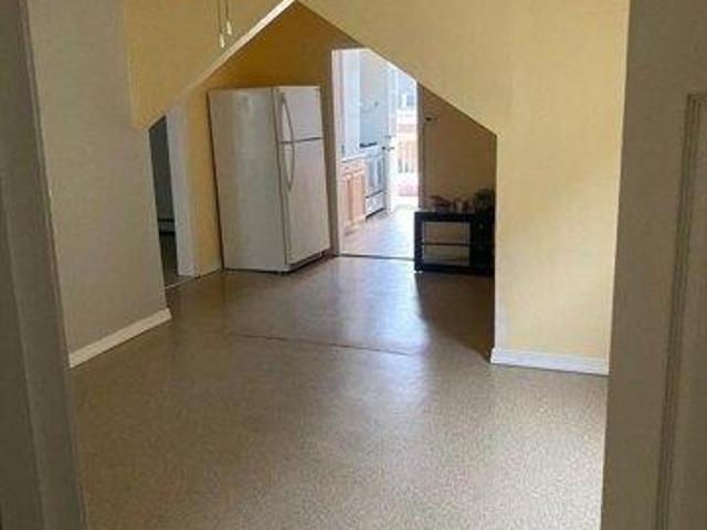 house with 8 bedroom, Lowell MA DLS102632192