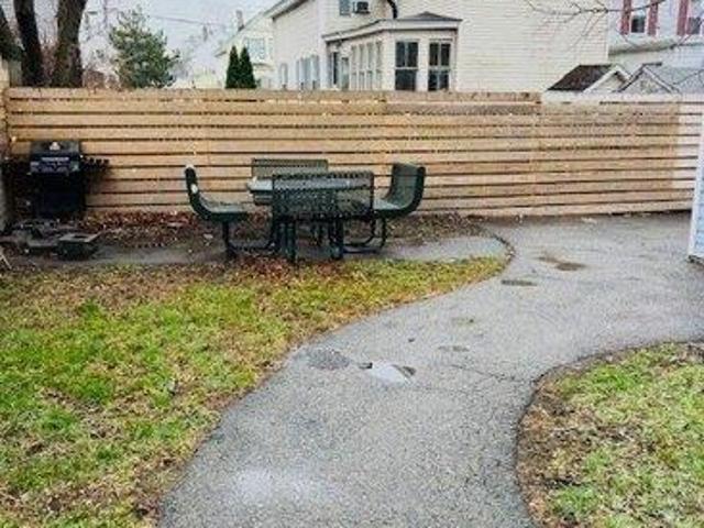 house with 8 bedroom, Lowell MA DLS102761806