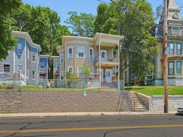 house with 8 bedroom, Lowell MA DS104477862