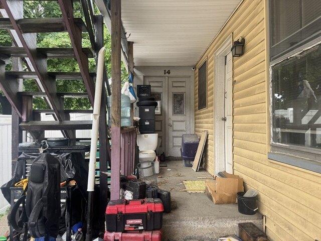 house with 8 bedroom, Lowell MA ES104115812