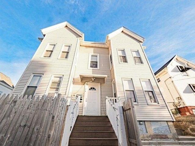 house with 8 bedroom, Lynn MA ES104442739