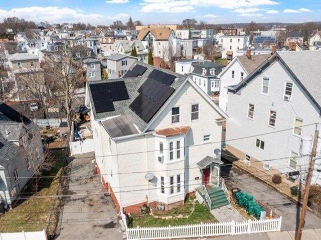 house with 8 bedroom, Lynn MA ES103709988