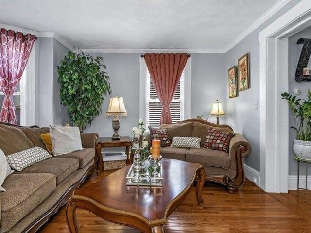 house with 8 bedroom, m MA DLS102531491