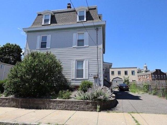 house with 8 bedroom, Malden MA ES104791410