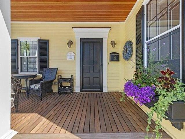 house with 8 bedroom, Marblehead MA DS102775771