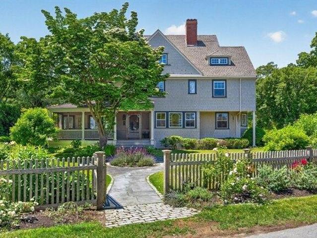 house with 8 bedroom, Marion MA DS104406315