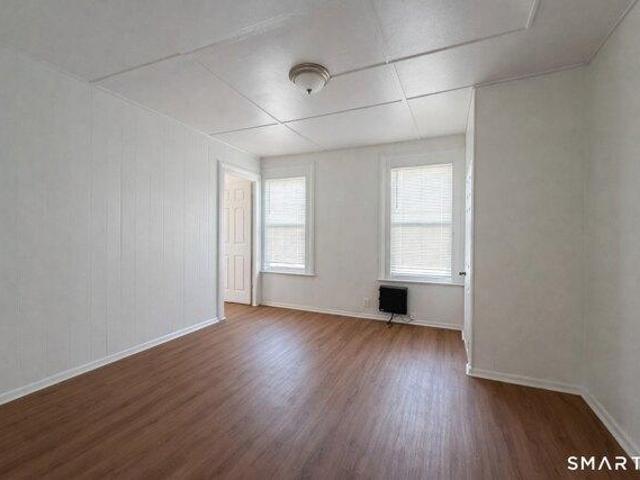 house with 8 bedroom, Meriden CT DS102476643