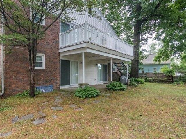 house with 8 bedroom, Montague MA ES103773749