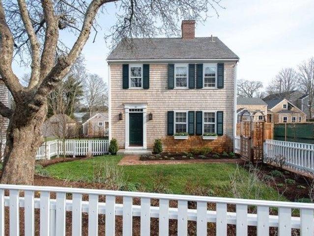 house with 8 bedroom, Nantucket MA DLS102283139