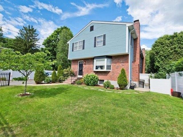 house with 8 bedroom, Newton MA DS103433882