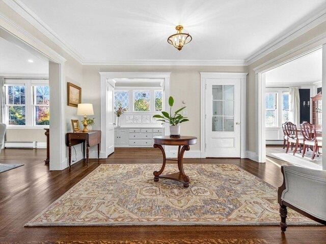 house with 8 bedroom, Newton MA ES104789521