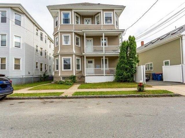 house with 8 bedroom, New Bedford MA DS104010539