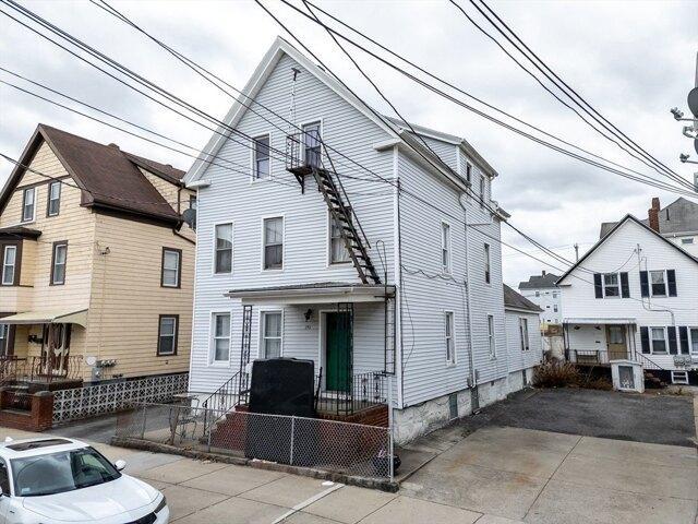 house with 8 bedroom, New Bedford MA ES105206166