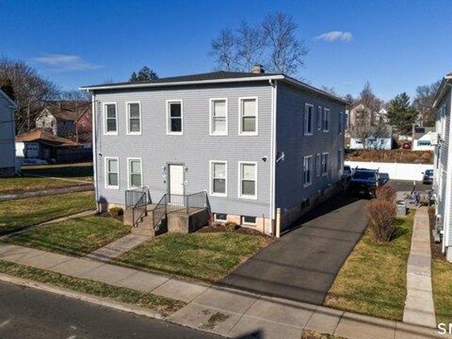 house with 8 bedroom, New Britain CT DLS102213272