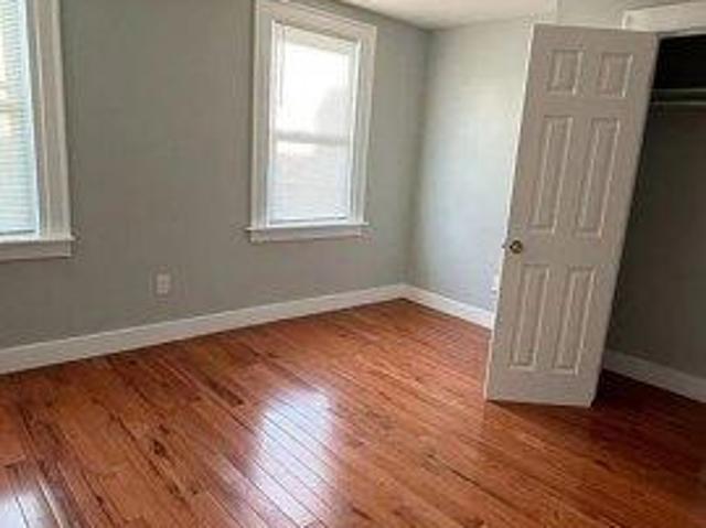 house with 8 bedroom, New Haven CT DLS102584767