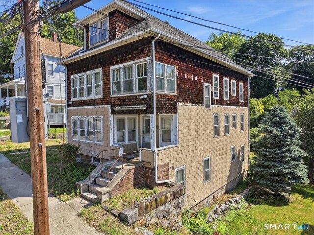 house with 8 bedroom, New London CT DS104236699