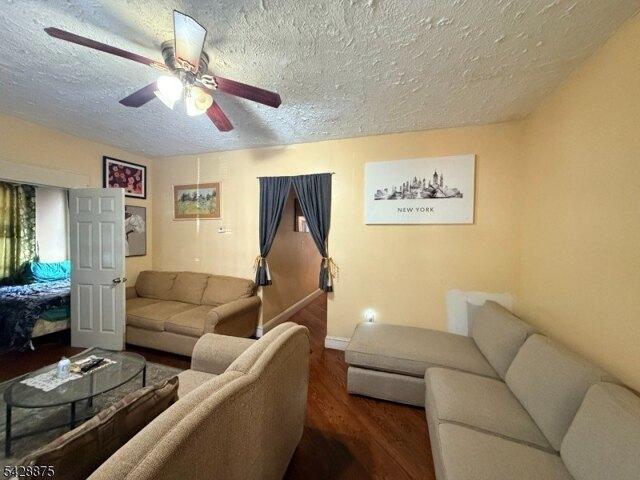 house with 8 bedroom, Newark NJ DS102728054