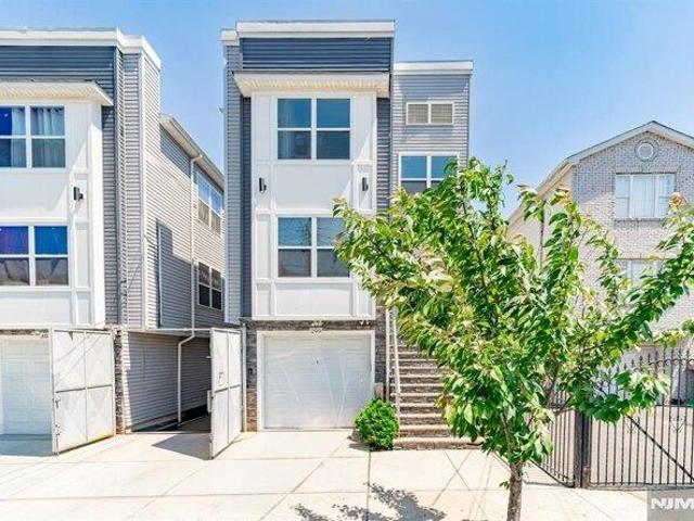 house with 8 bedroom, Newark NJ DS103158623