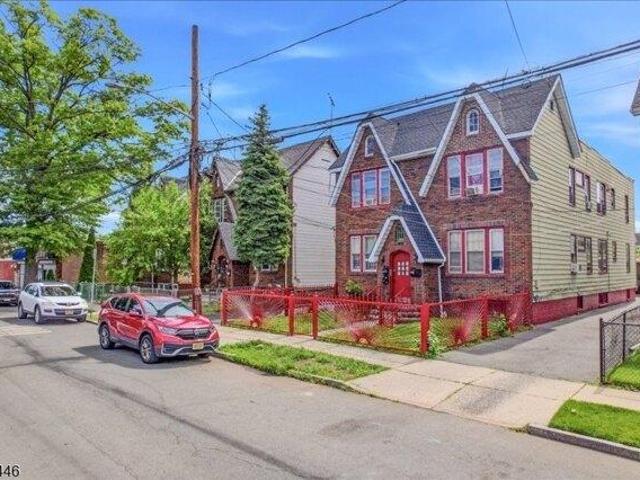 house with 8 bedroom, Newark NJ DS104237896