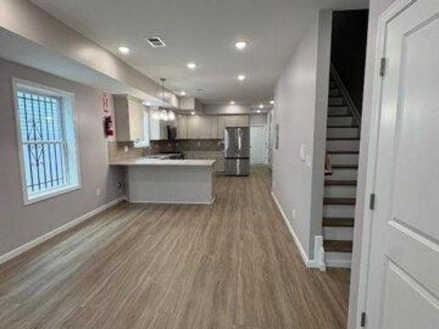 house with 8 bedroom, Newark NJ DS104373649