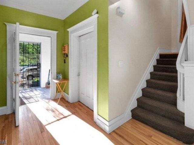 house with 8 bedroom, Newark NJ ES104851337