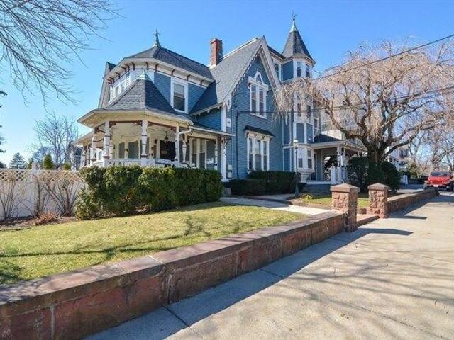 house with 8 bedroom, North Attleboro MA DS103248346