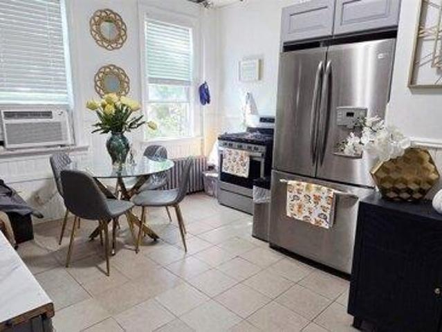 house with 8 bedroom, North Bergen NJ ES104607496
