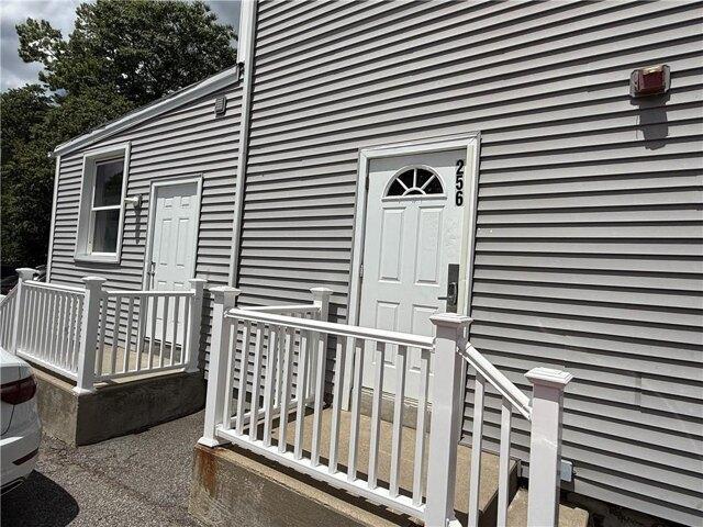 house with 8 bedroom, North Providence RI DS104078512