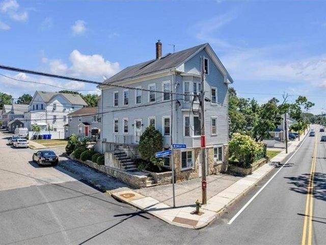 house with 8 bedroom, North Providence RI DS102118643