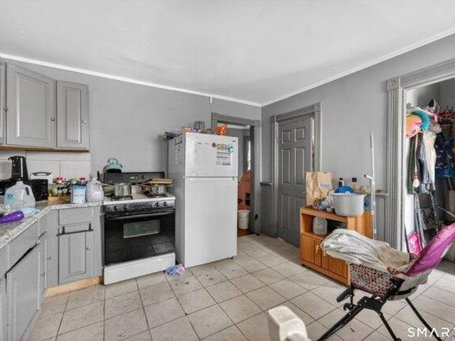 house with 8 bedroom, Norwich CT ES104608224