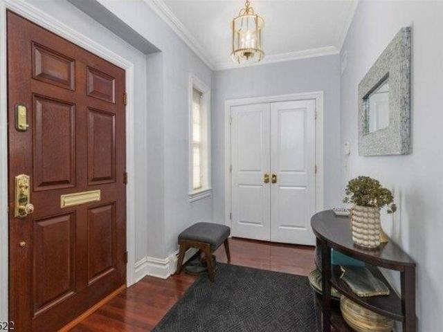 house with 8 bedroom, Passaic NJ DS104234894