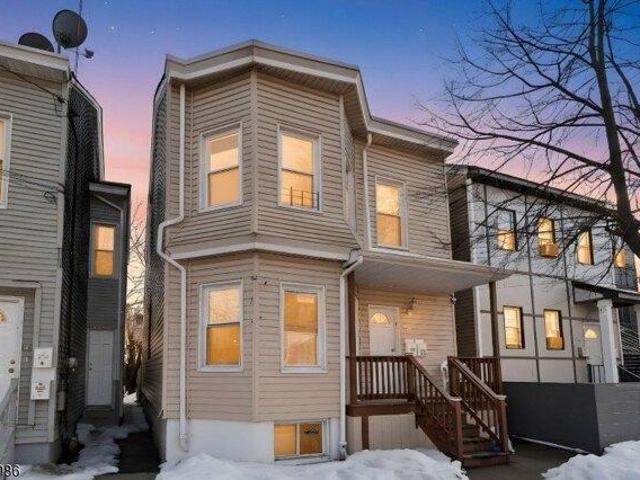 house with 8 bedroom, Paterson NJ DS102727416