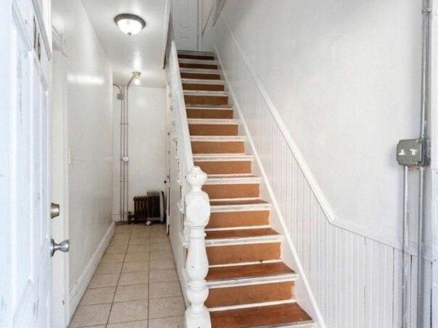 house with 8 bedroom, Paterson NJ DS102800830