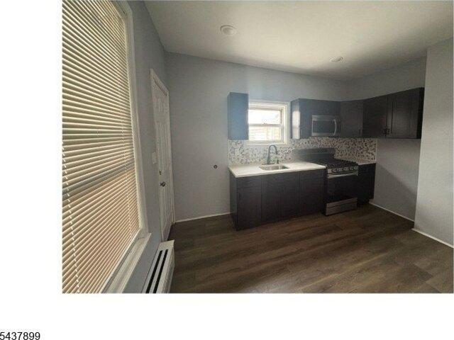 house with 8 bedroom, Paterson NJ ES104650006